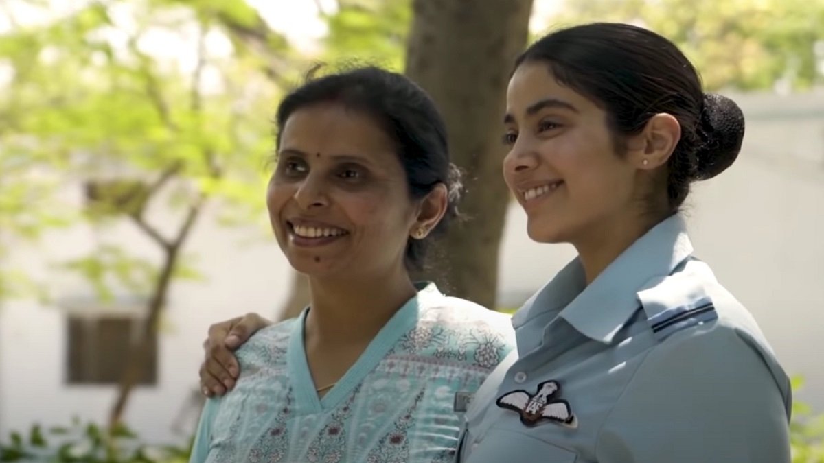 IAF Objects To Some Scenes In Gunjan Saxena: The Kargil Girl ...