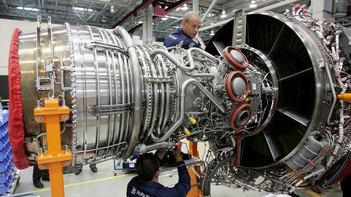 Rolls-Royce and HAL expand partnership with MRO and supply chain MoUs