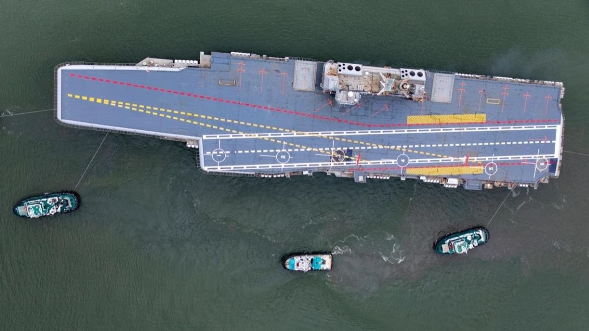 চিনকে টক্কর দিতে ভারতের 'ব্রহ্মাস্ত্র' আইএনএস বিক্রান্ত, অগস্টেই ...