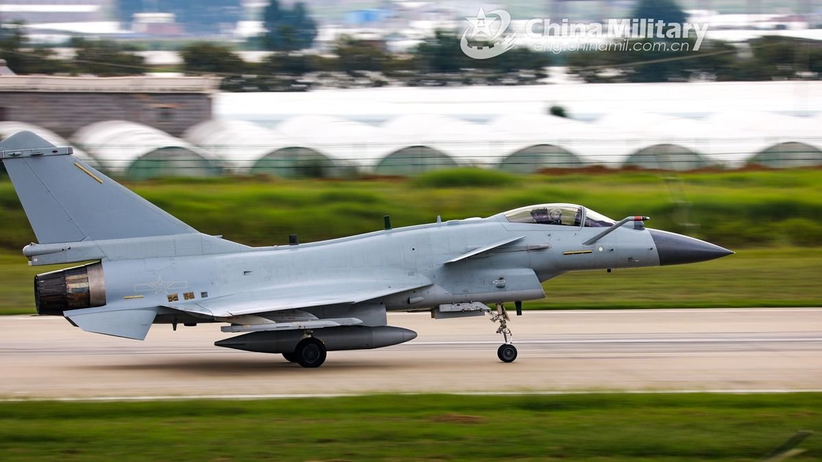 Pakistan’s J10C - Better Than Indian Rafale?